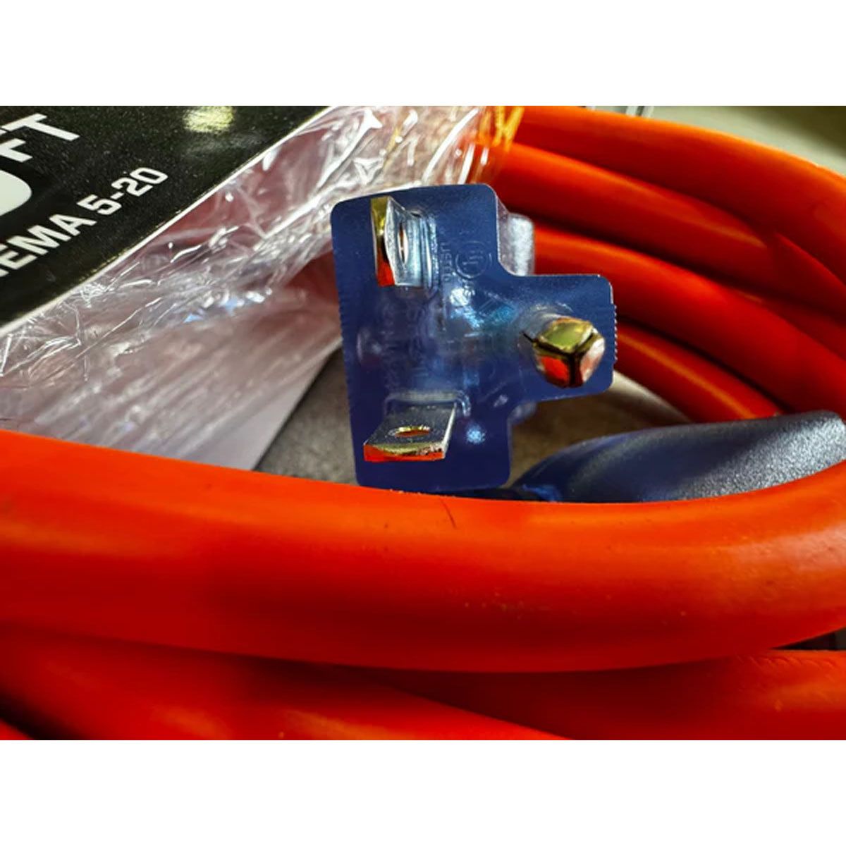 iQ Power Tools Heavy-Duty Extension Cord | Tools4Flooring.com