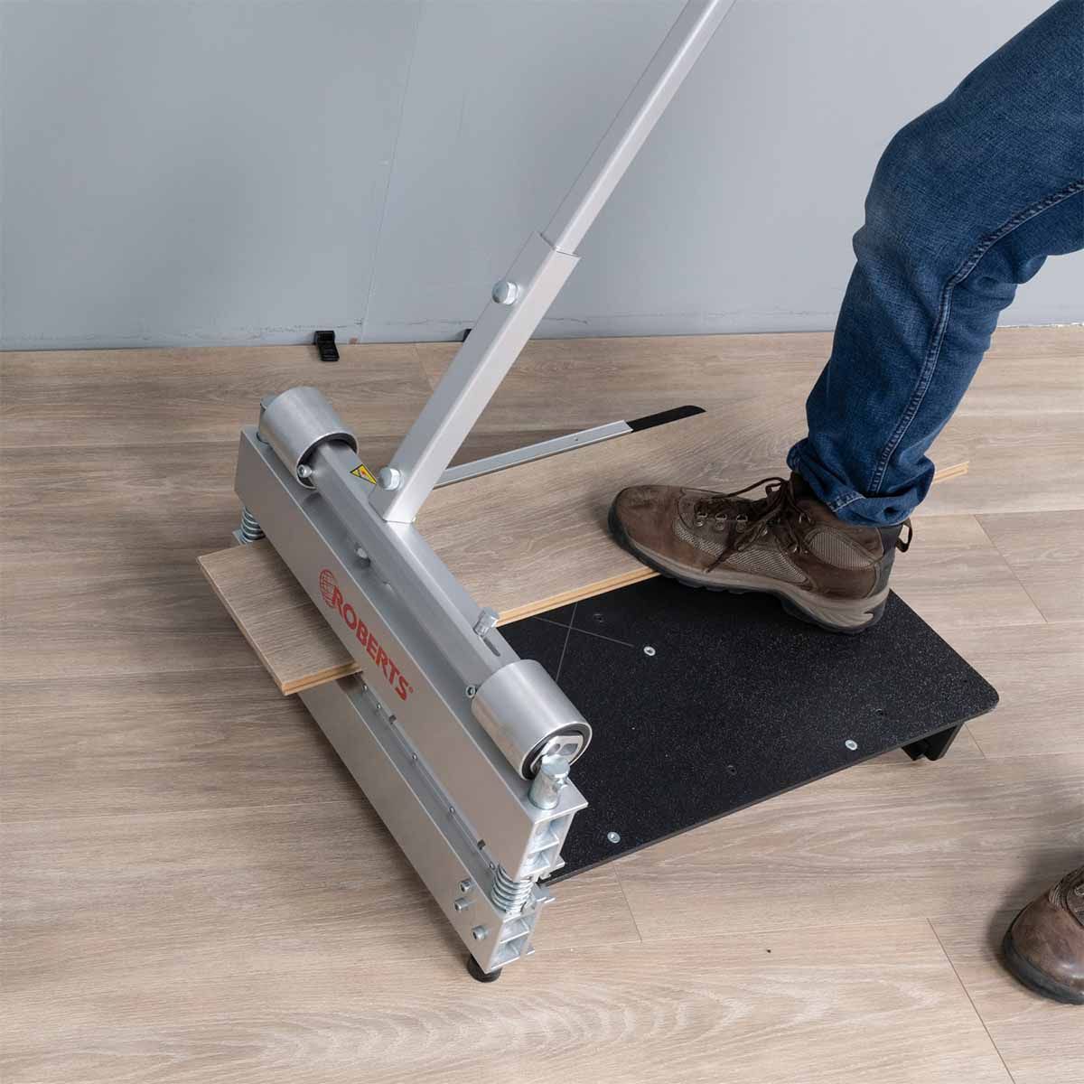 Roberts 10-997 18" PrecisionCuts Pro Multi-Floor Cutter ...